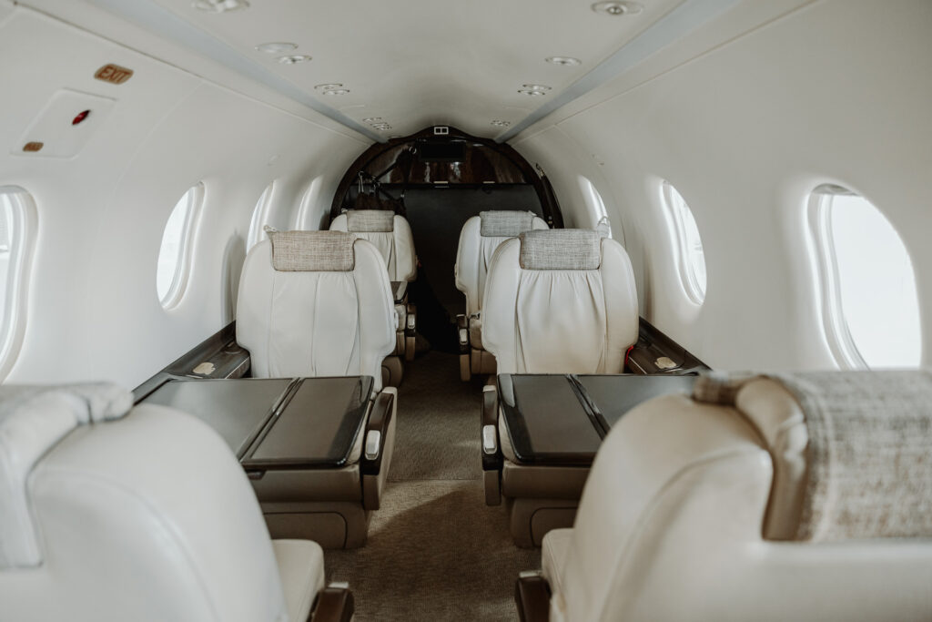 PILATUS PC12 NG - N939HE - Charter Jet Transport